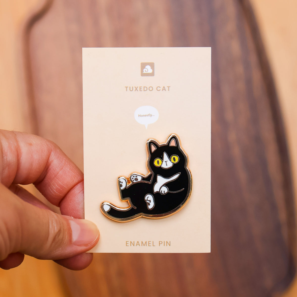 Enamel Pin - tuxedo Cat – thousandskies