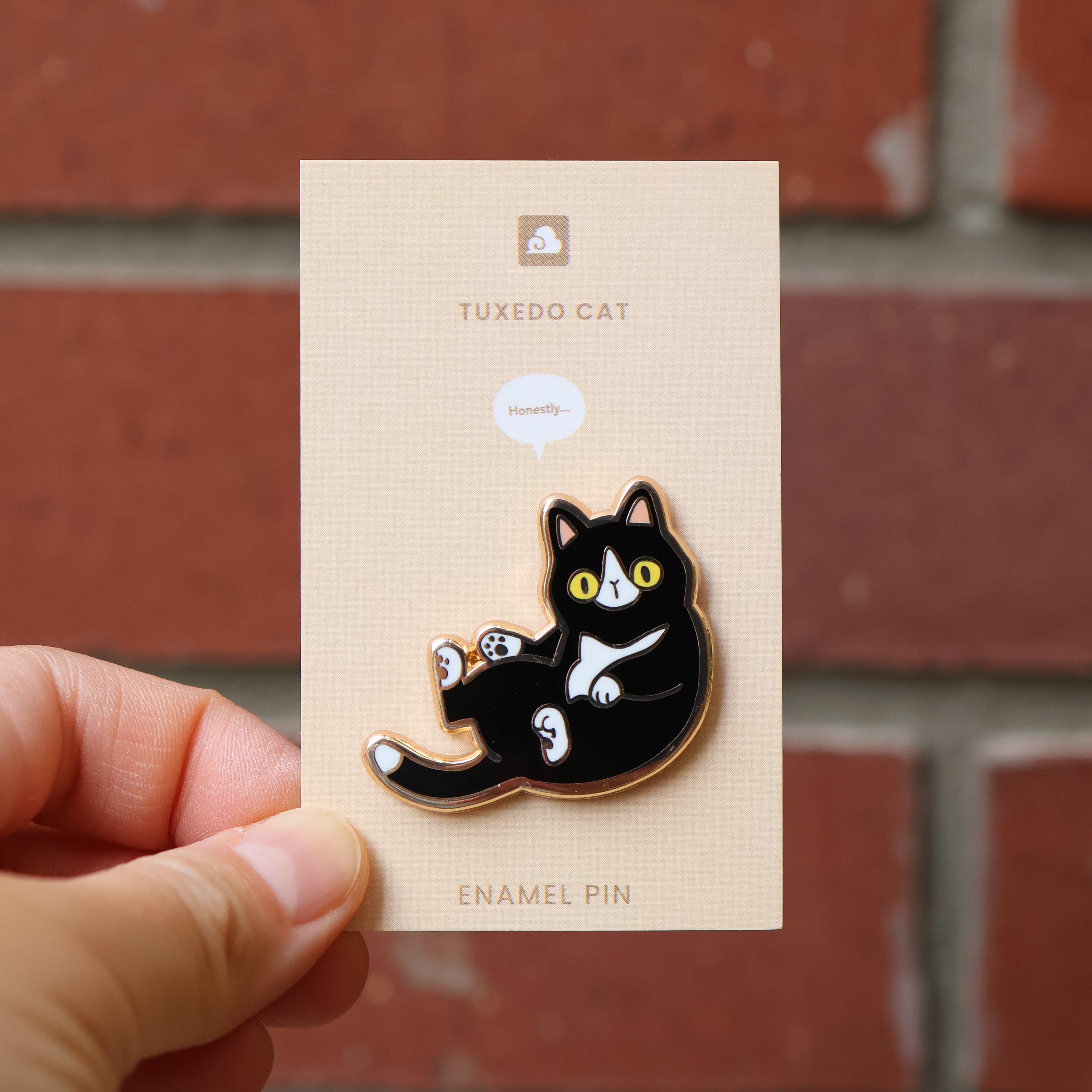 Enamel Pin - tuxedo Cat – thousandskies